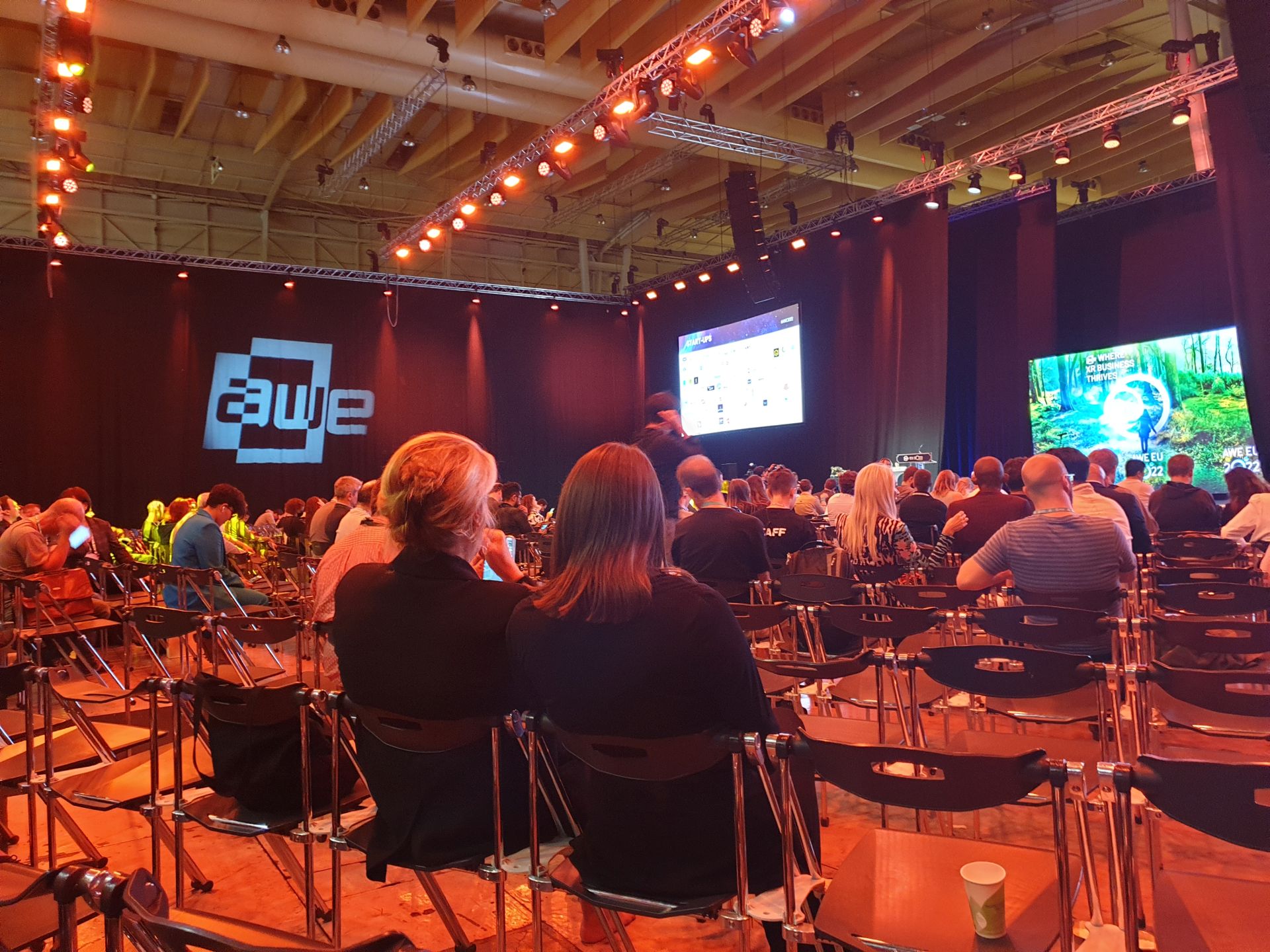 R3DT launched the XR-EASY App for all-in-one headsets at the AWE in ...